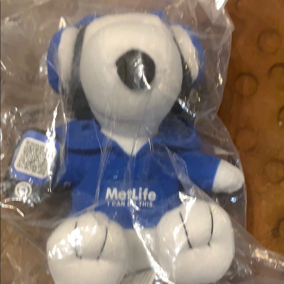 Peanuts | Toys | Metlife Snoopy 6 Plush In Pkg | Poshmark